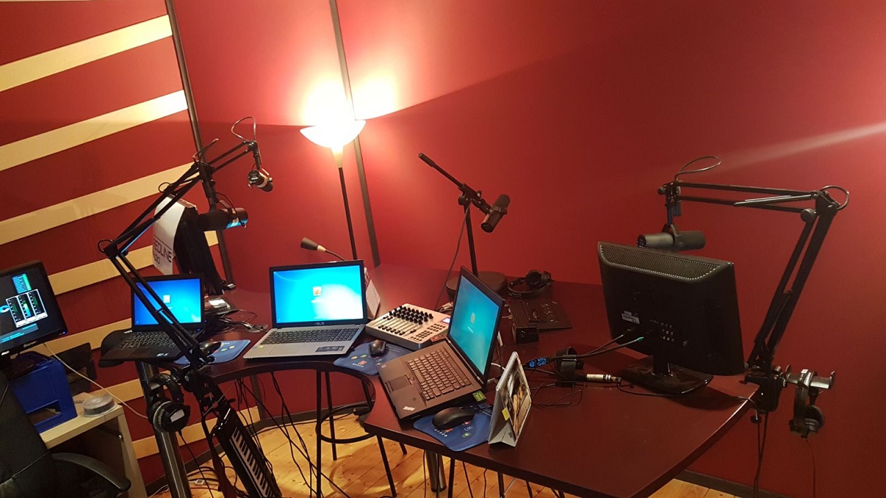 Dimanche 7 octobre, 20h17, c'est Antoine Weissenbach qui rend visite à ...